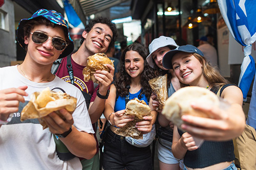 What's next after your summer 2023 leadership experience? ILSI 2024. - BBYO